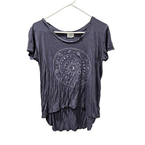 Pst | Tops | Pst Losangeles Stop | Poshmark